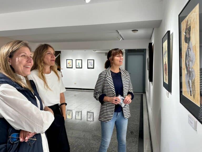 Laura Paredes muestra en Benicàssim el abismo compartido en la pandemia ...